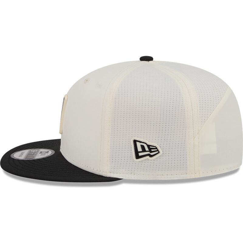 New Era Flat Brim 9FIFTY Training Pack 2026 Las Vegas Raiders NFL Beige ...